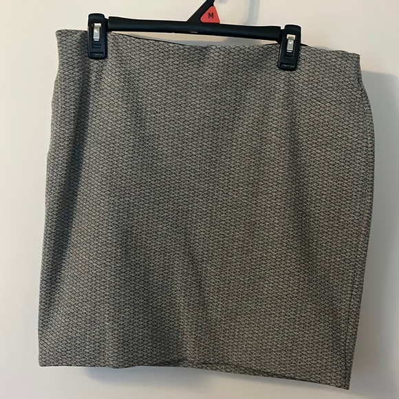 LOFT | Skirts | Loft Body Con Skirt | Poshmark